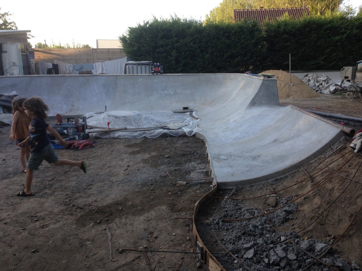 Nouveau projet DIY dans la Sarthe – SKATE GANG